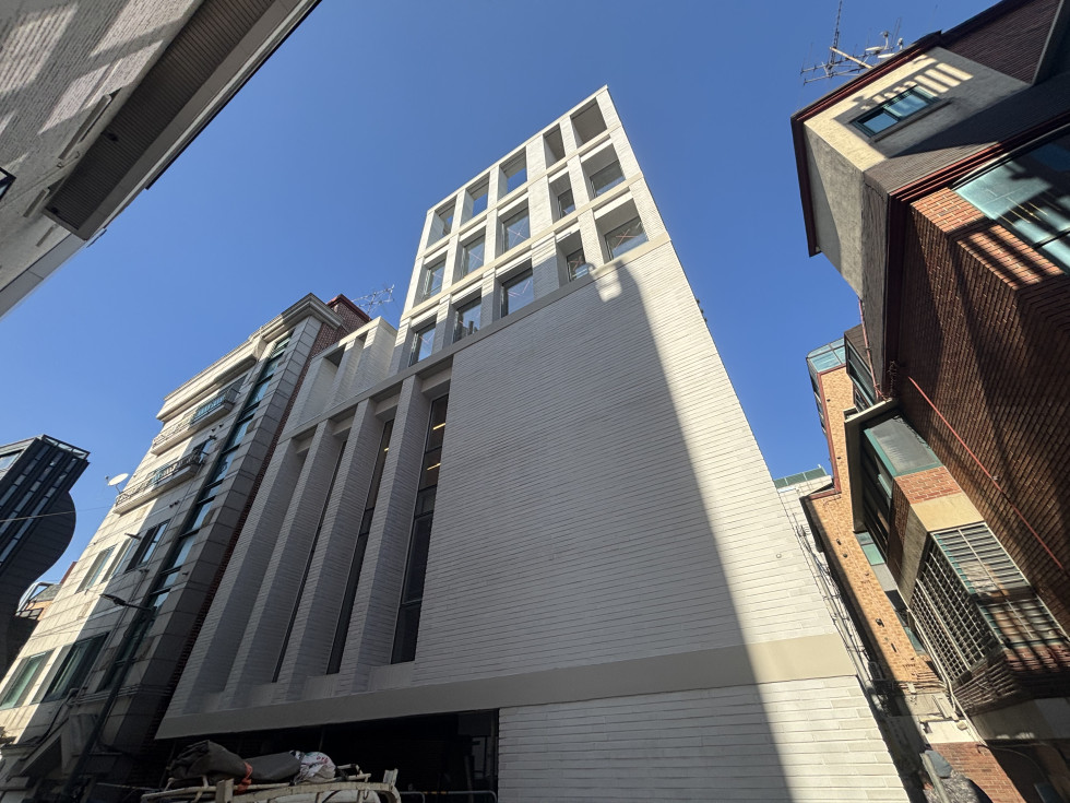 논현동사무실임대, 학동역 논현역 더블역세권 합리적임대료 통임대 사무실